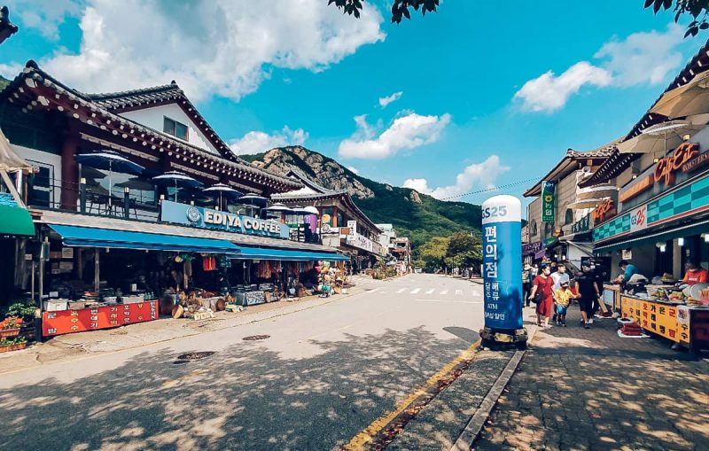 A Guide to Hiking Gyeryongsan in Korea - There She Goes Again