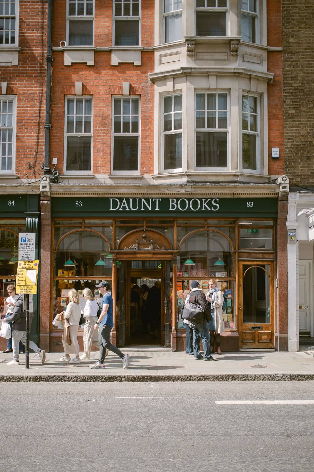 27 Positively Lovely Bookstores in London You MUST Visit (and 7 More on ...